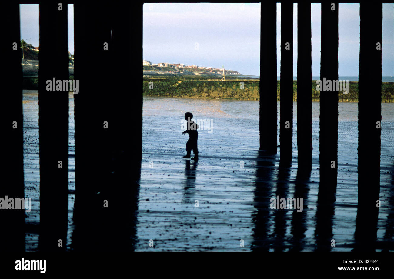 Little pillars hi-res stock photography and images - Alamy