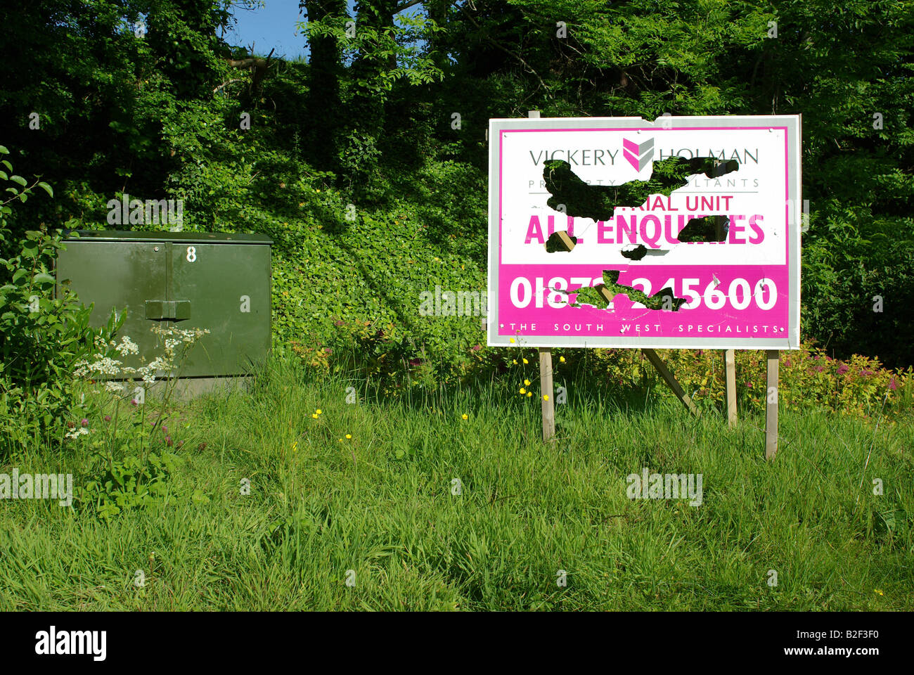 For sale sign smashed by vandals UK Stock Photo - Alamy