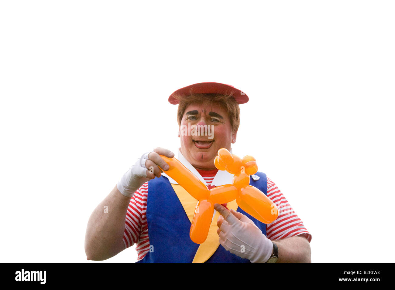 Perzo Arbroath Seafront Spectacular, Children’s clown entertainer ...