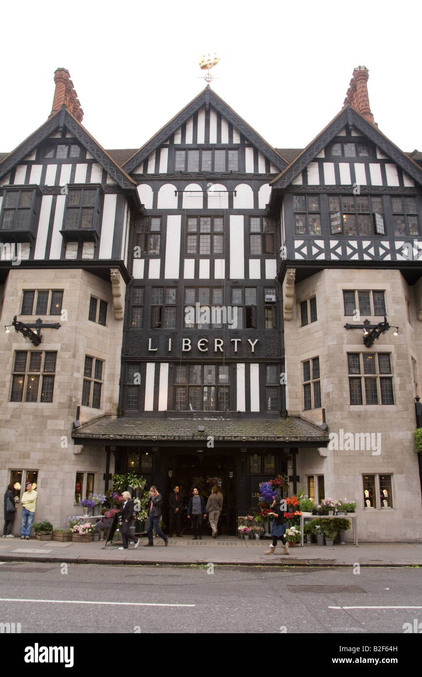 Liberty of london hi-res stock photography and images - Alamy