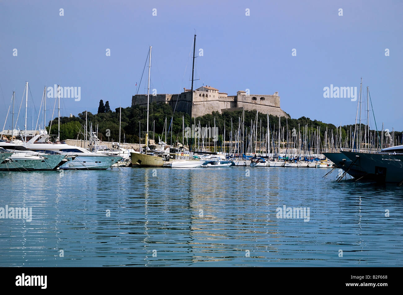 Antibes port vauban hi-res stock photography and images - Alamy