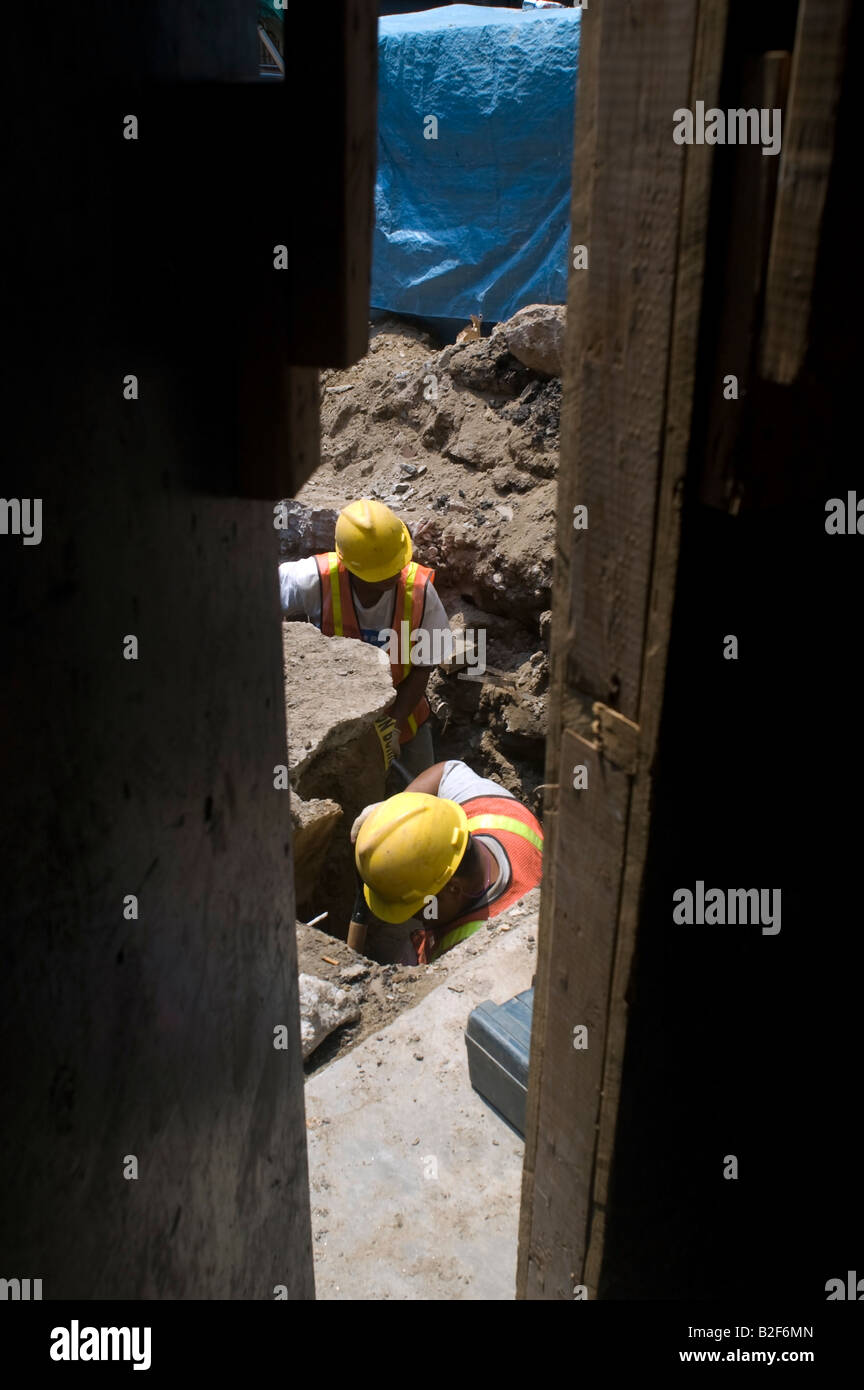 Construction trench hi-res stock photography and images - Alamy