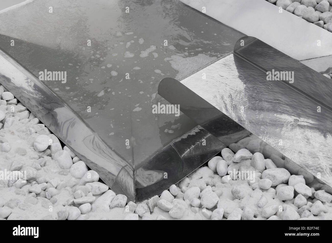 metal garden water feature Stock Photo - Alamy