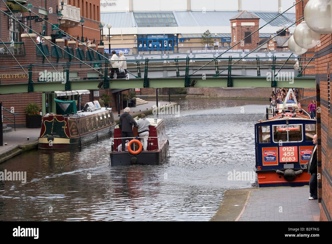 Birmingham england canal view hi-res stock photography and images - Alamy