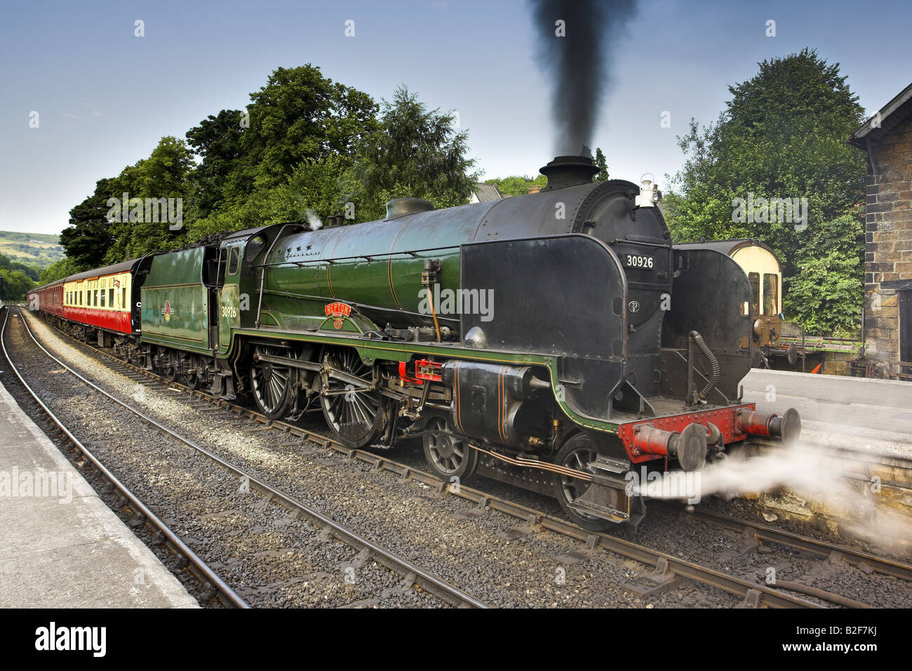 Schools class '926' Repton steam locomotive, on the North York Moors ...