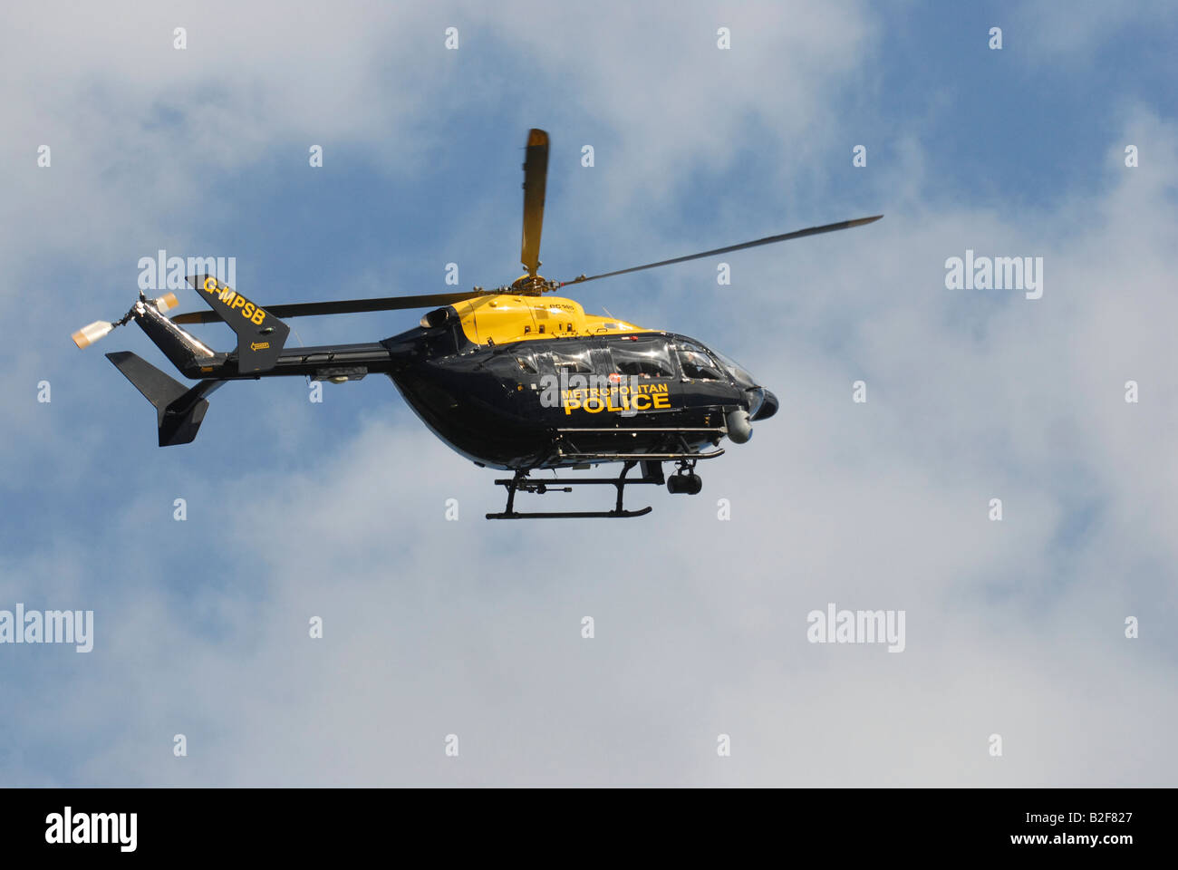 Chase helicopter hi-res stock photography and images - Alamy