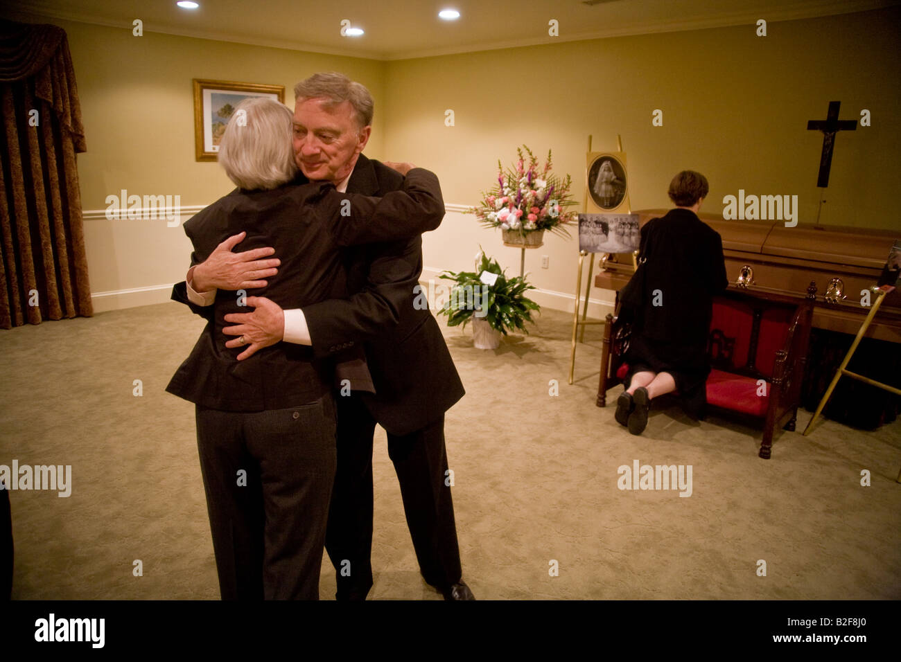 Dead woman and casket hi-res stock photography and images - Alamy