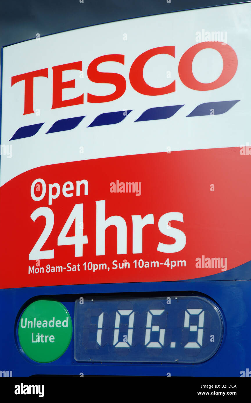 Tesco Signage Stock Photos & Tesco Signage Stock Images - Alamy