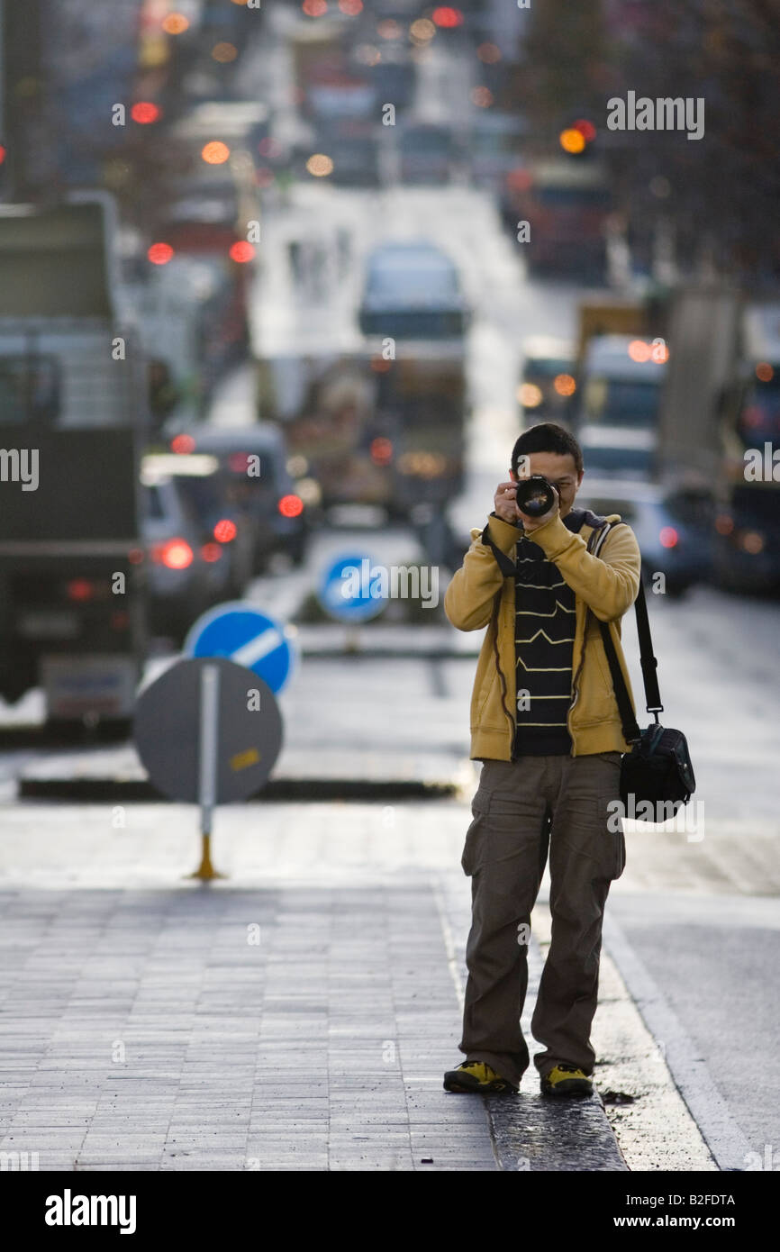Shoot out hi-res stock photography and images - Alamy