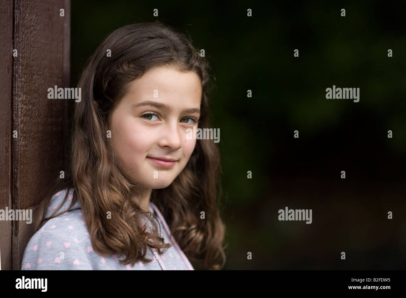 7 year old girl Stock Photo - Alamy