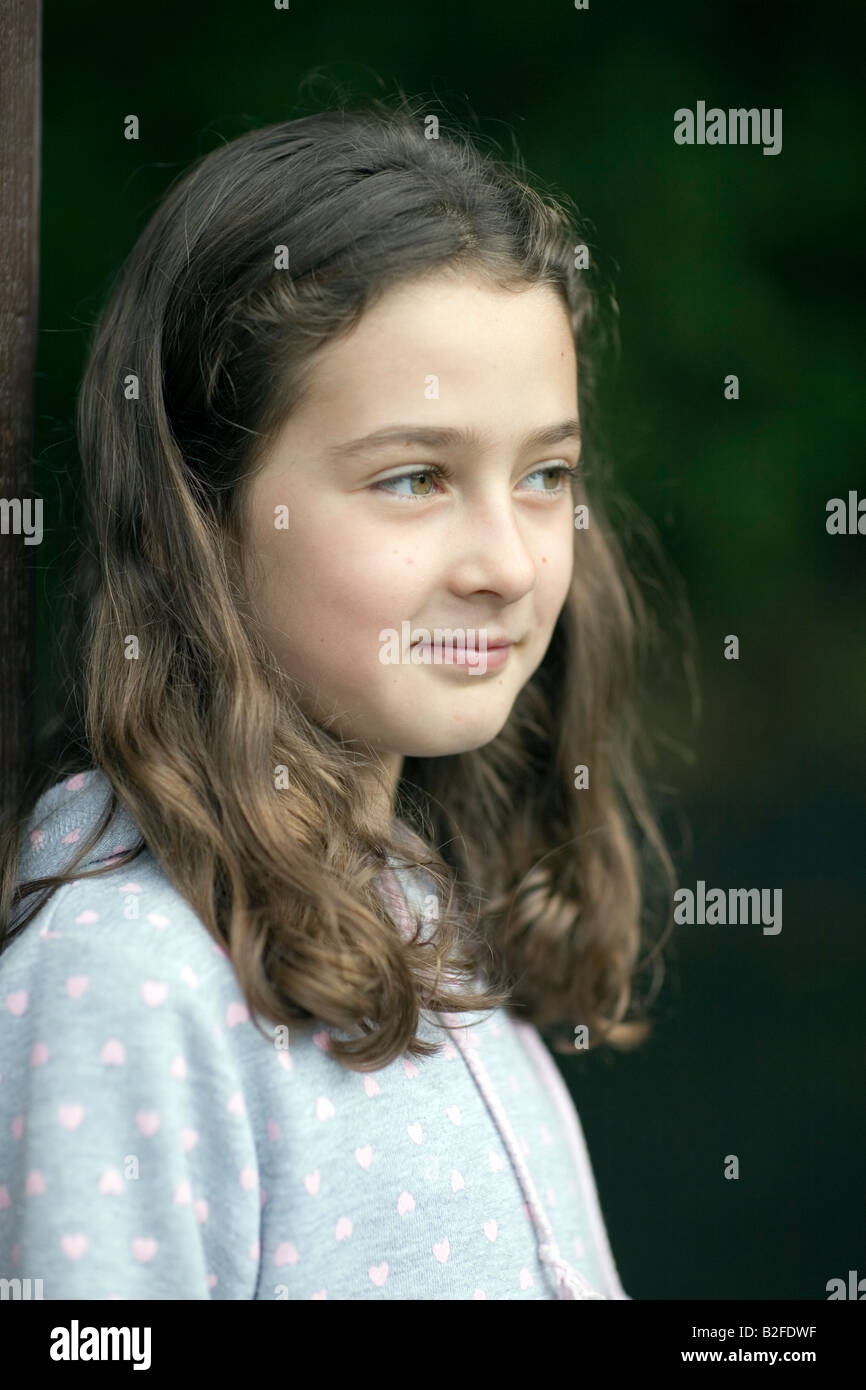 7 year old girl Stock Photo - Alamy
