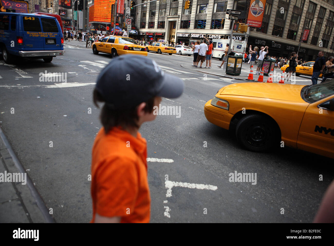 Wandering boy hi-res stock photography and images - Alamy