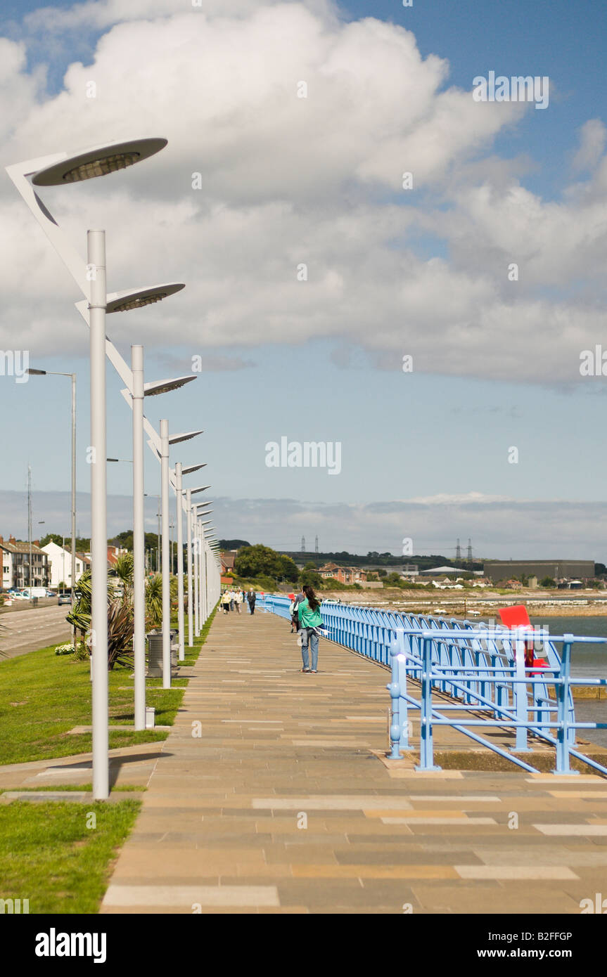 Promenade railings hi-res stock photography and images - Alamy