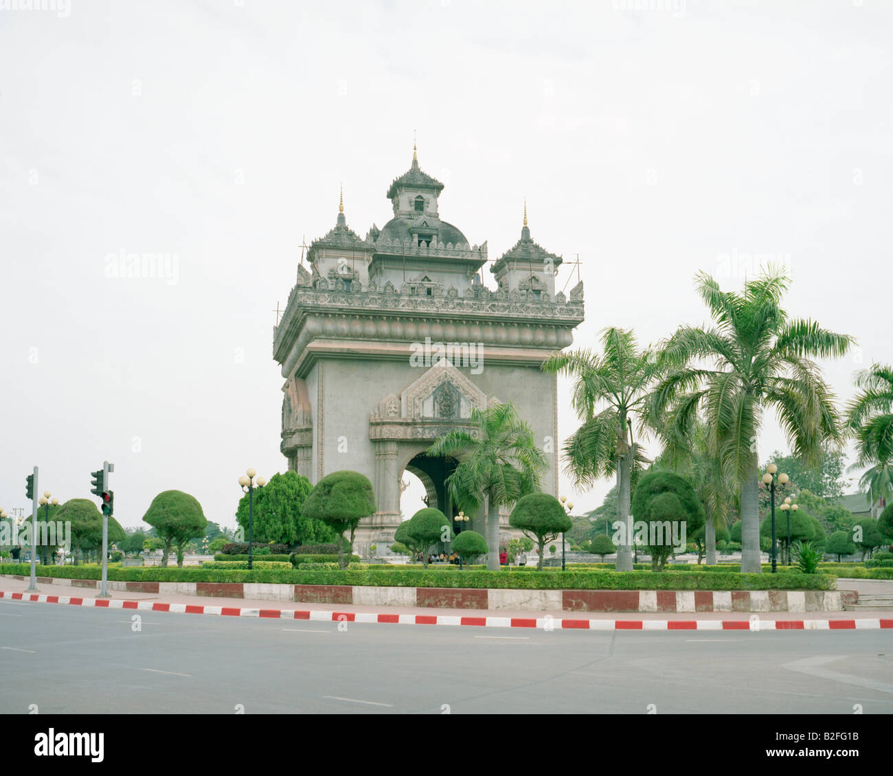 Arch at Patuxay Stock Photo - Alamy
