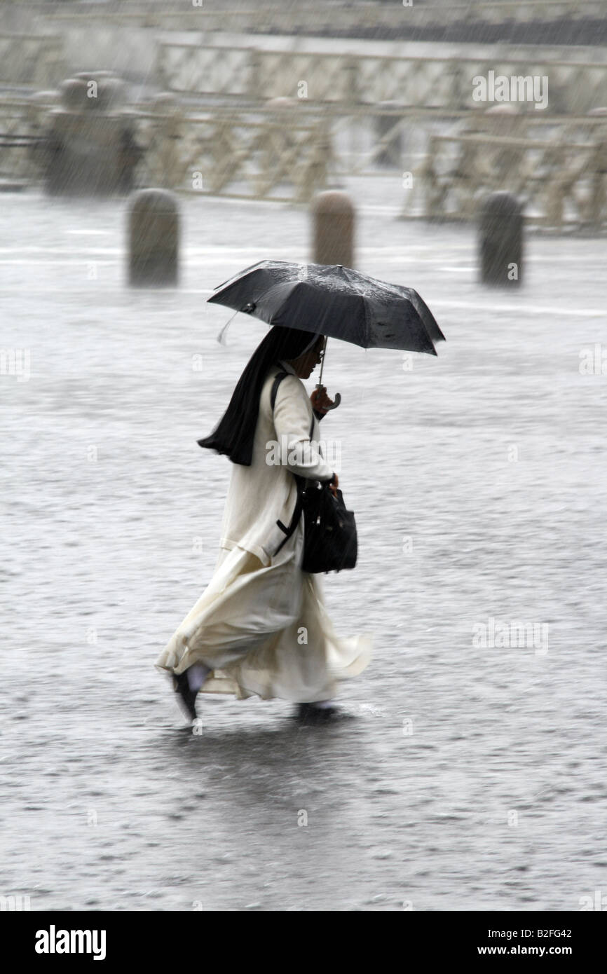 Nun sister clergy religious order one hi-res stock photography and ...