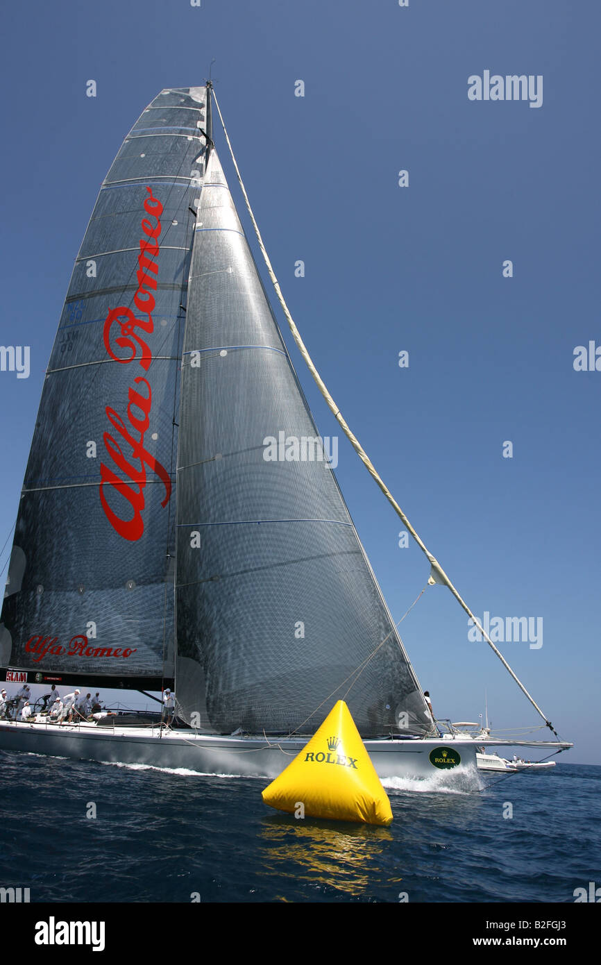 A Maxi Racing Yacht in action Stock Photo - Alamy