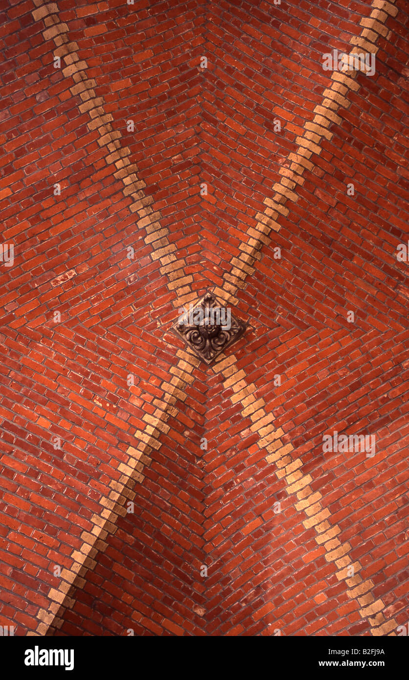 Brick vaulted hi-res stock photography and images - Alamy