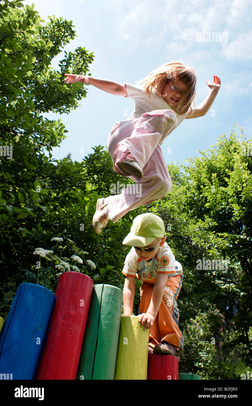 Jumping poles hi-res stock photography and images - Alamy