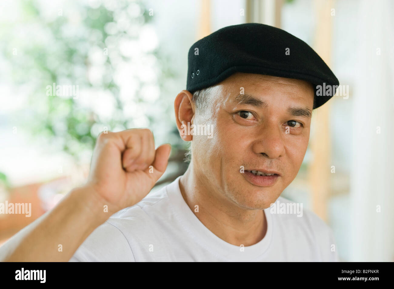 Making a fist hi-res stock photography and images - Alamy