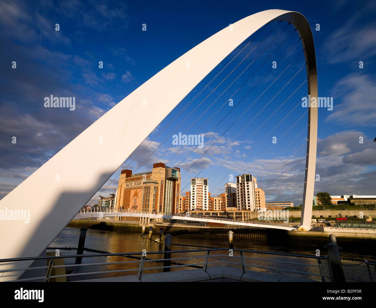 Newcastle upon tyne millennium hi-res stock photography and images - Alamy