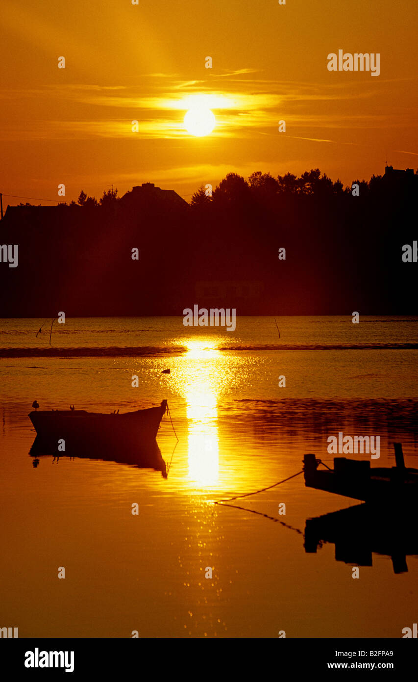 Feelings and sensations hi-res stock photography and images - Alamy