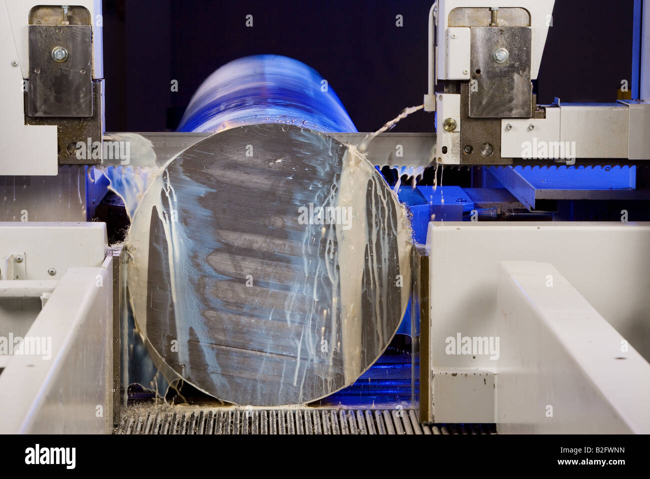 Machine manufacturing hi-res stock photography and images - Alamy