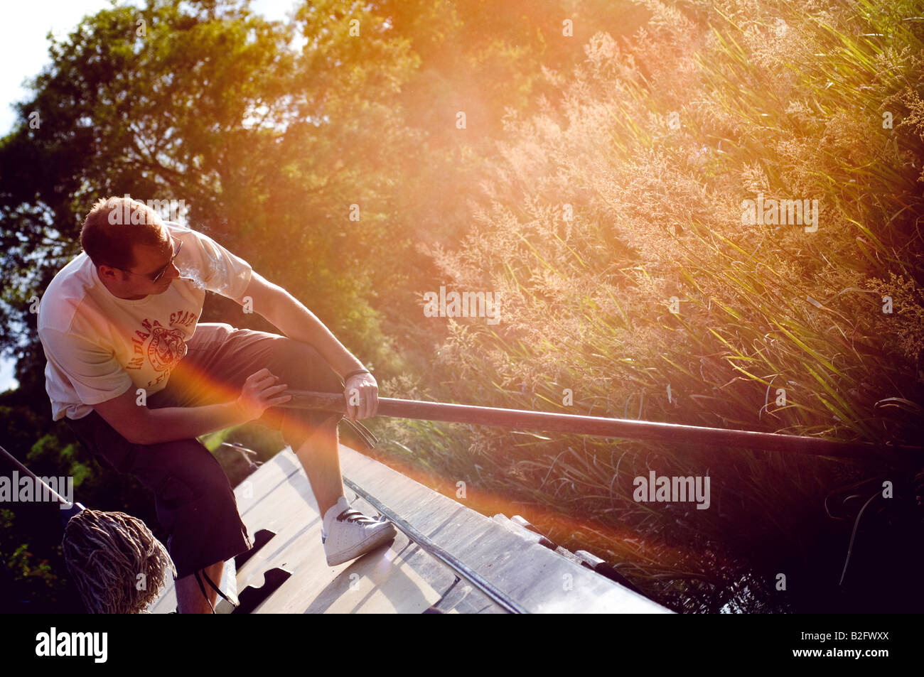 Barge pole hi-res stock photography and images - Alamy