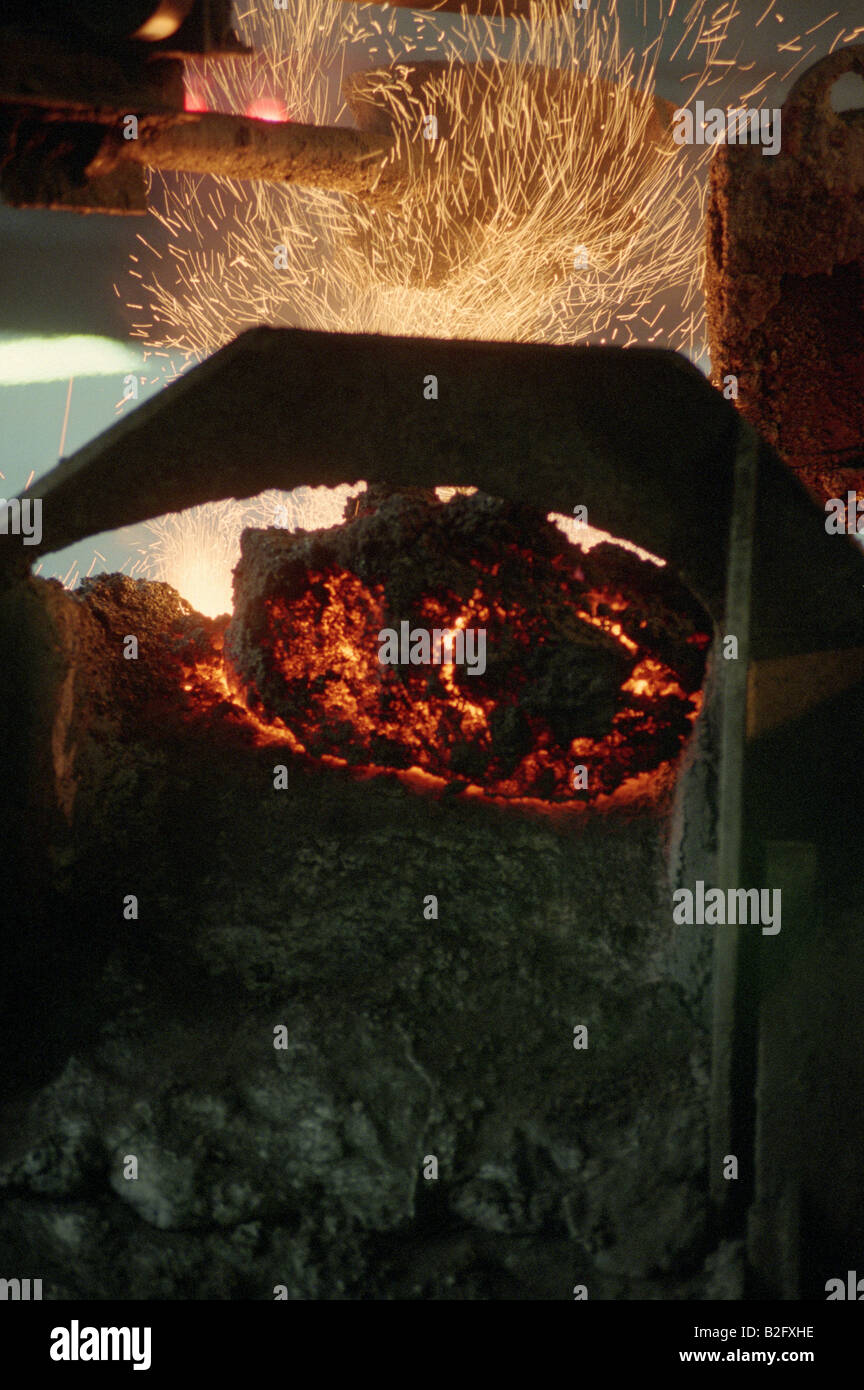 Hot Metal Pouring Stock Photo - Alamy
