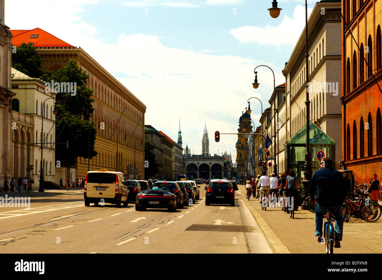 Ludwigstrasse with view onto the Feldherrenhalle on the Odeonsplatz in ...