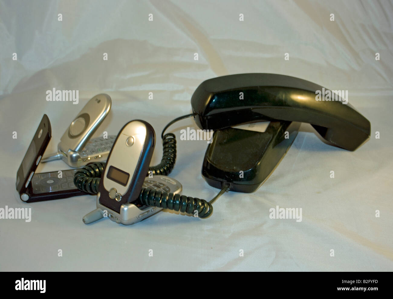 Silo silhouette hi-res stock photography and images - Alamy