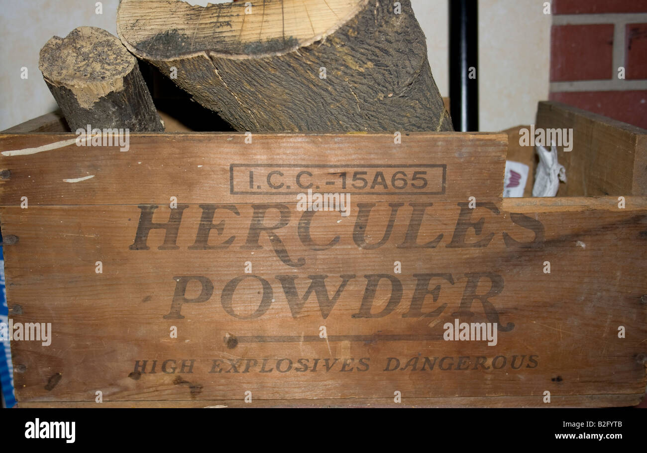 Powder Box Stock Photos & Powder Box Stock Images - Alamy