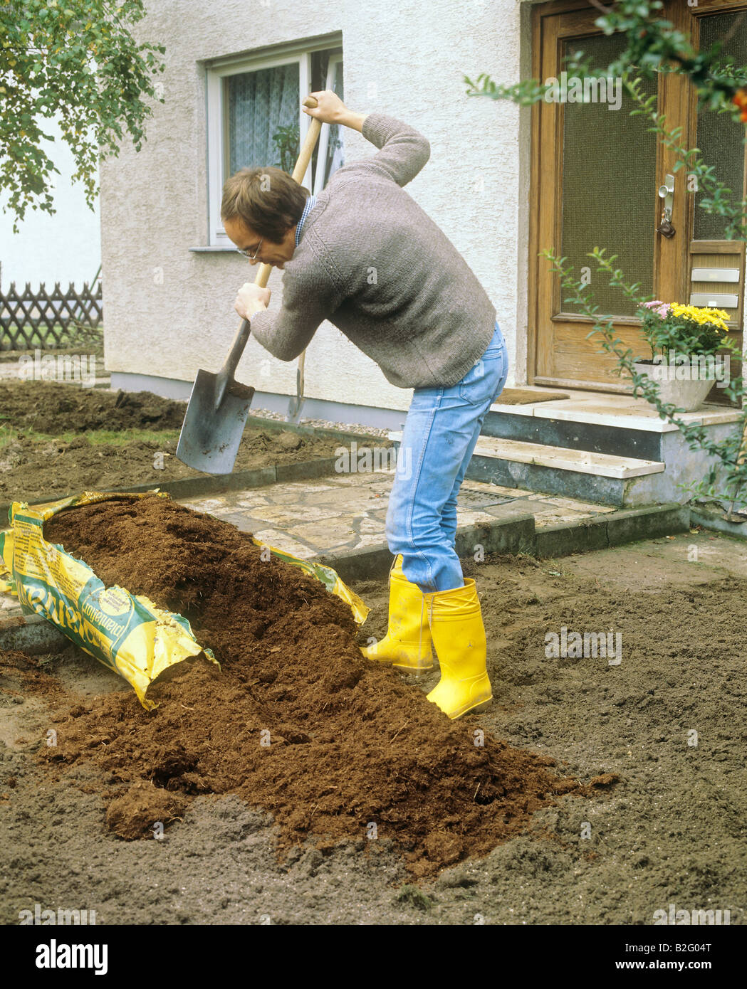 Turf Spade High Resolution Stock Photography and Images - Alamy