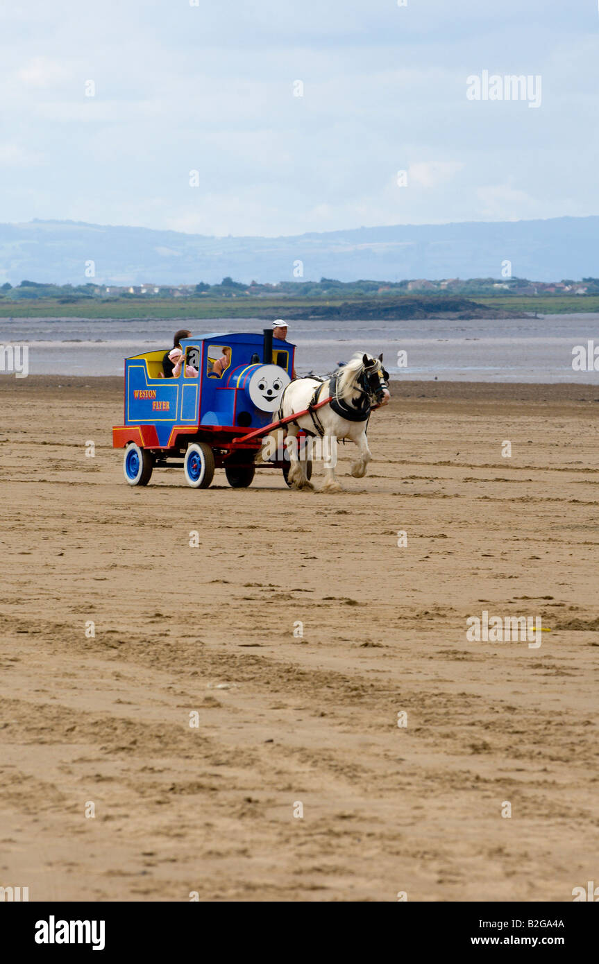 English horse and buggy hi-res stock photography and images - Alamy