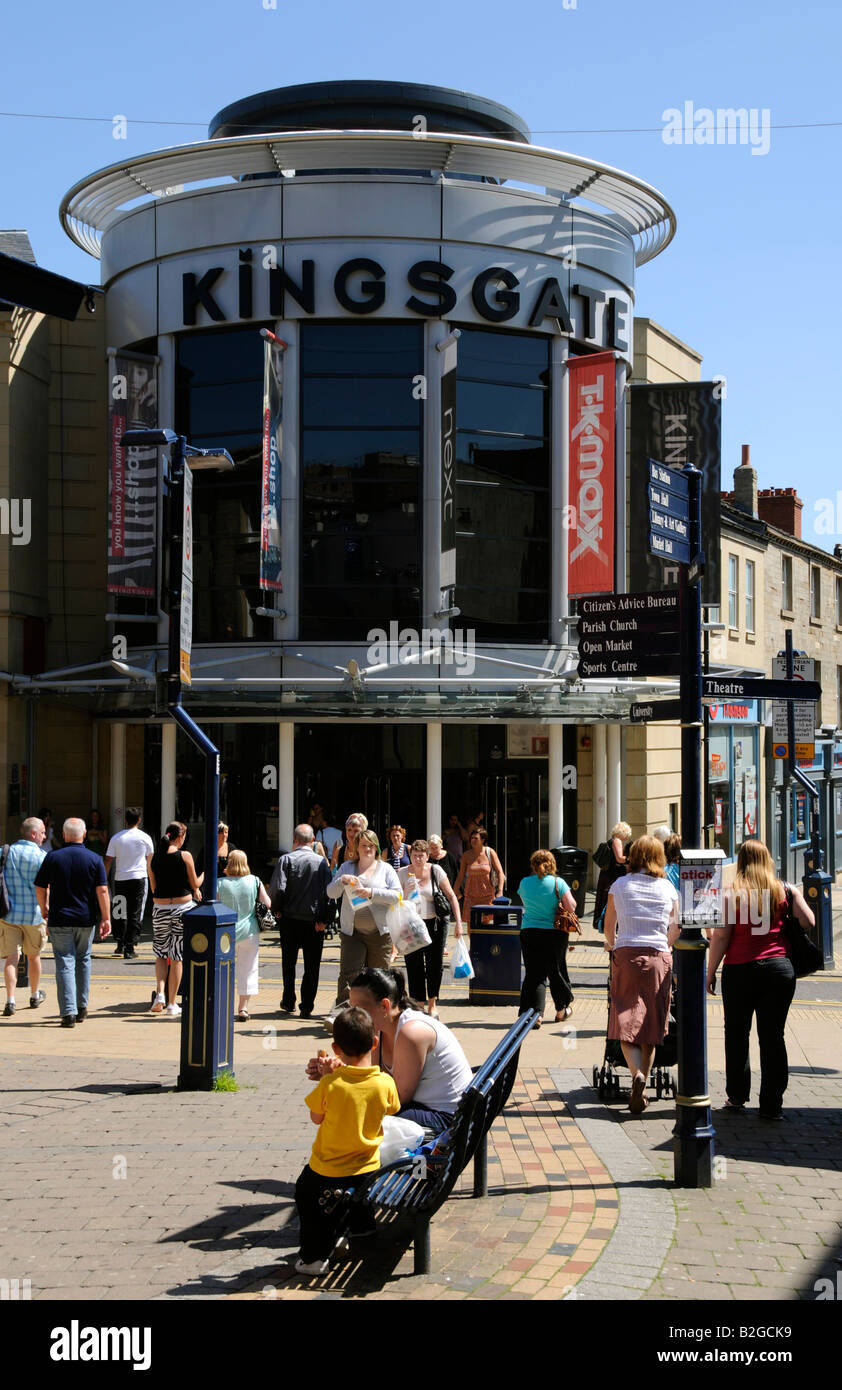 The Kingsgate Centre King Street Huddersfield Stock Photo - Alamy