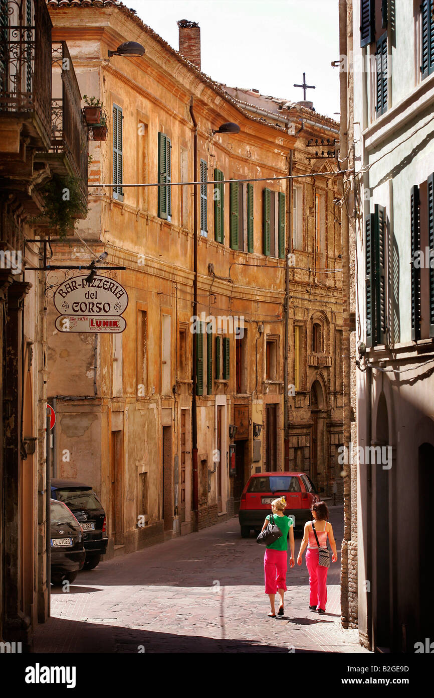 Penne Street Scene High Resolution Stock Photography and Images - Alamy
