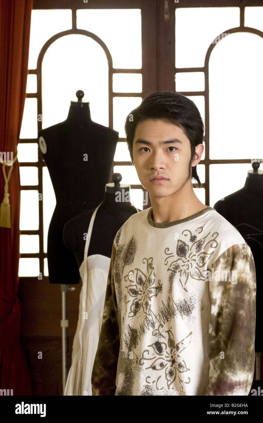 Chinese tailoring hi-res stock photography and images - Alamy