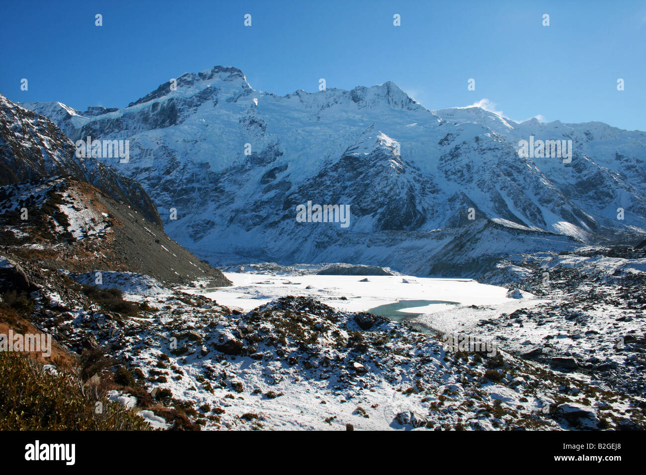 Mount cook seen from hi-res stock photography and images - Alamy
