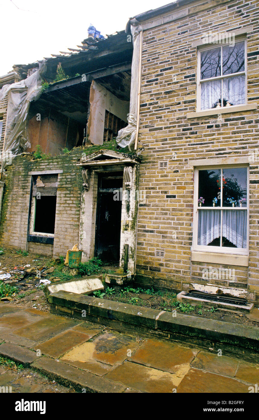 Poor house britain hi-res stock photography and images - Alamy