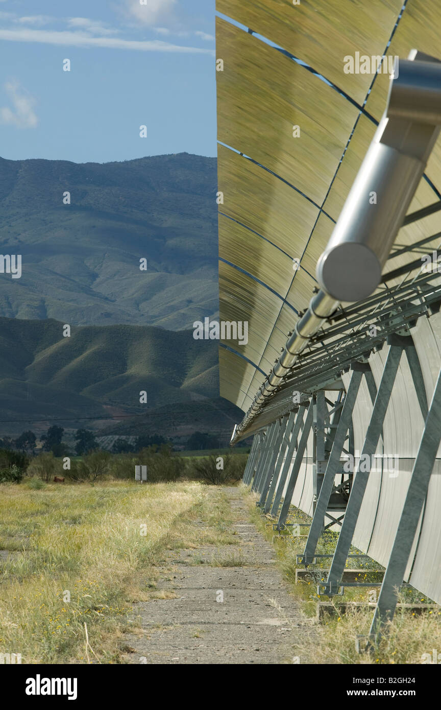 Solar troughs hi-res stock photography and images - Alamy