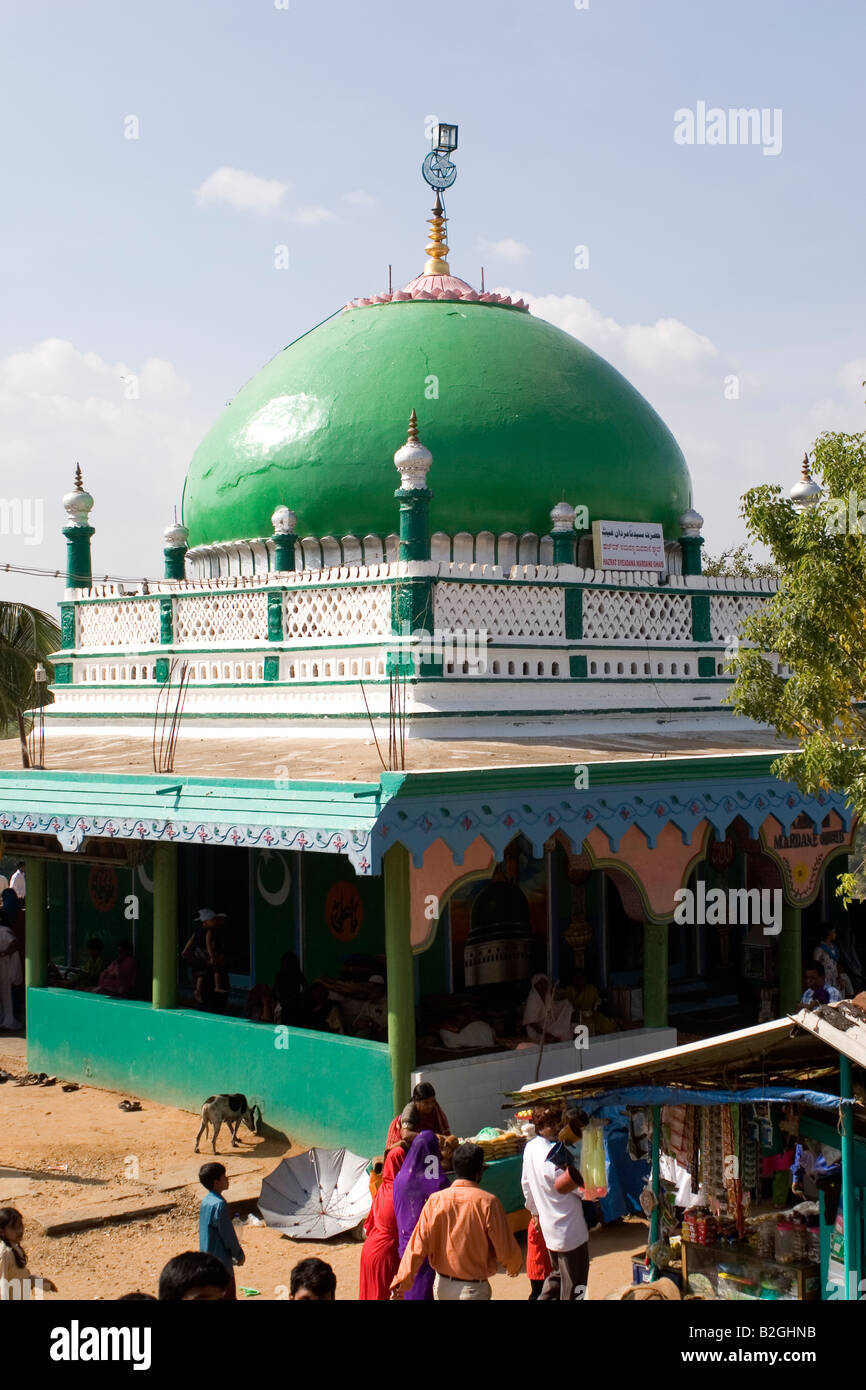 The Hazrath Mosque near to Mysore in India Stock Photo - Alamy
