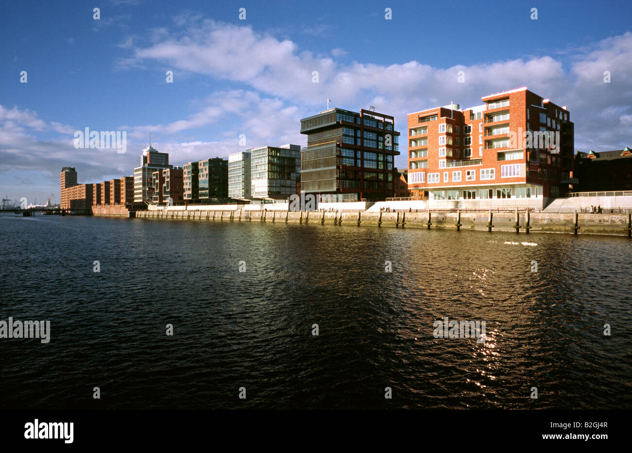 Waterfront immobilien entwicklung hi-res stock photography and images ...