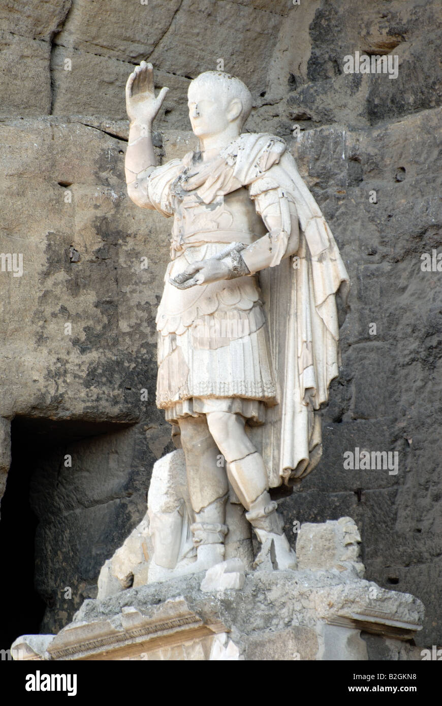 Roman statue hi-res stock photography and images - Alamy