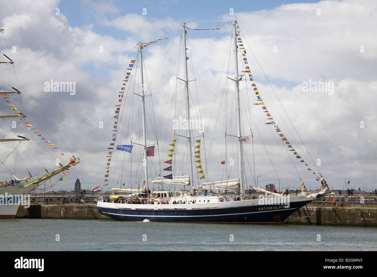 Three Masted Ships High Resolution Stock Photography and Images - Alamy
