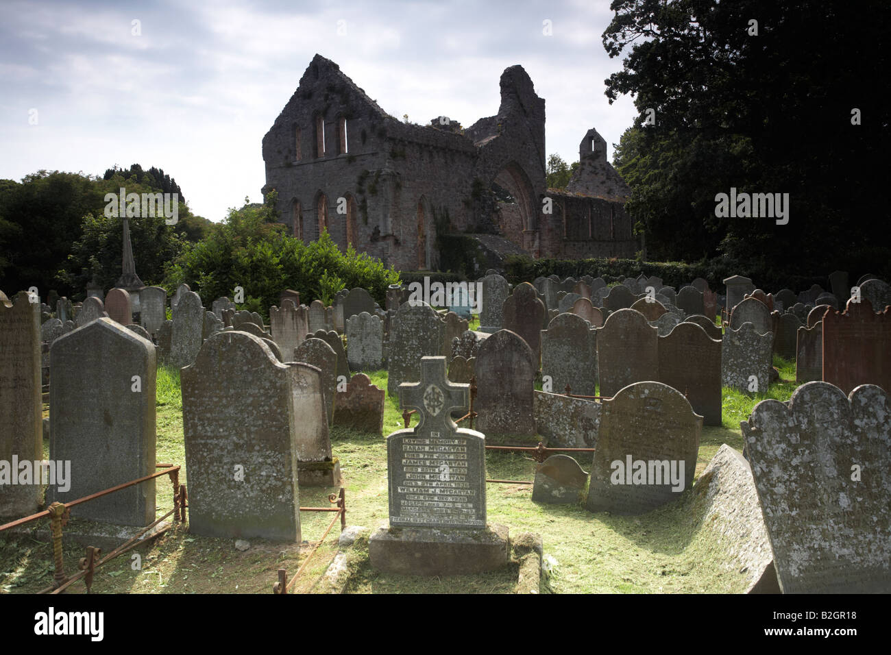 Greyabbey graveyard hi-res stock photography and images - Alamy