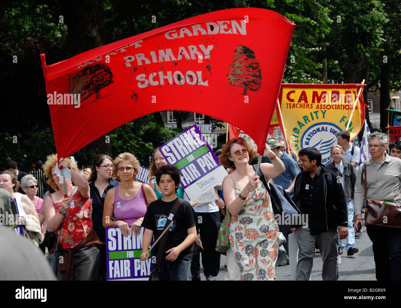 Unison union worker protest placard hi-res stock photography and images ...