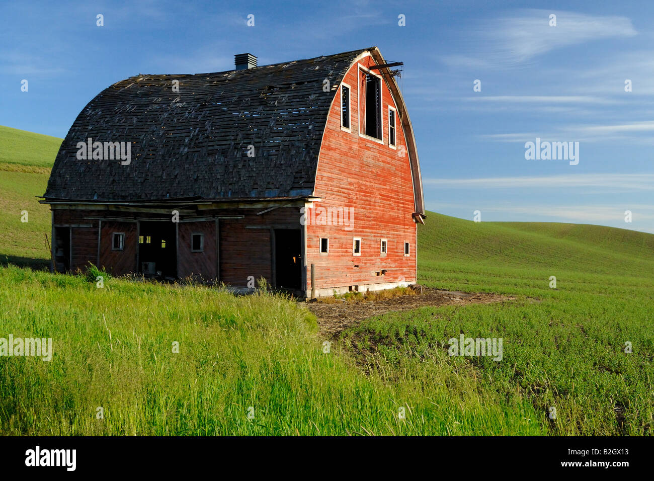 Red barn, the Palouse, Washington State USA Stock Photo - Alamy