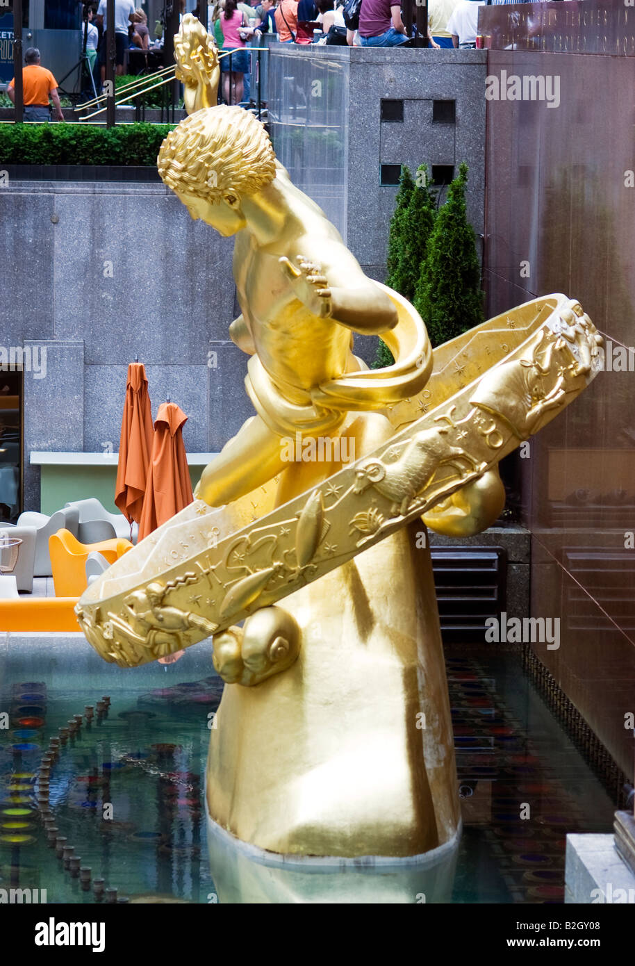 Statue of Prometheus Rockefeller Center New York USA Stock Photo - Alamy