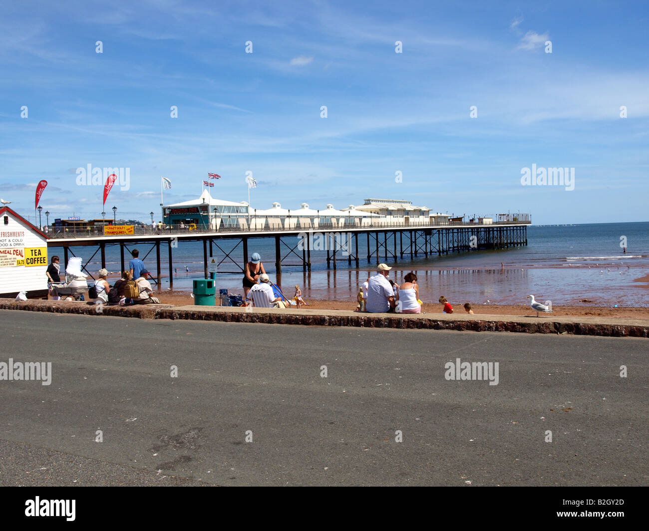 Paignton pleasure pier hi-res stock photography and images - Alamy