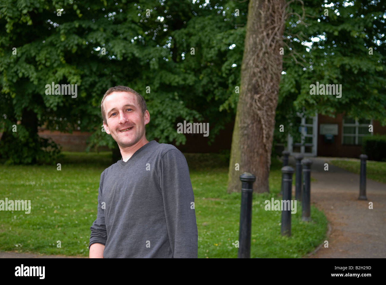 Homeless person uk smiling hi-res stock photography and images - Alamy