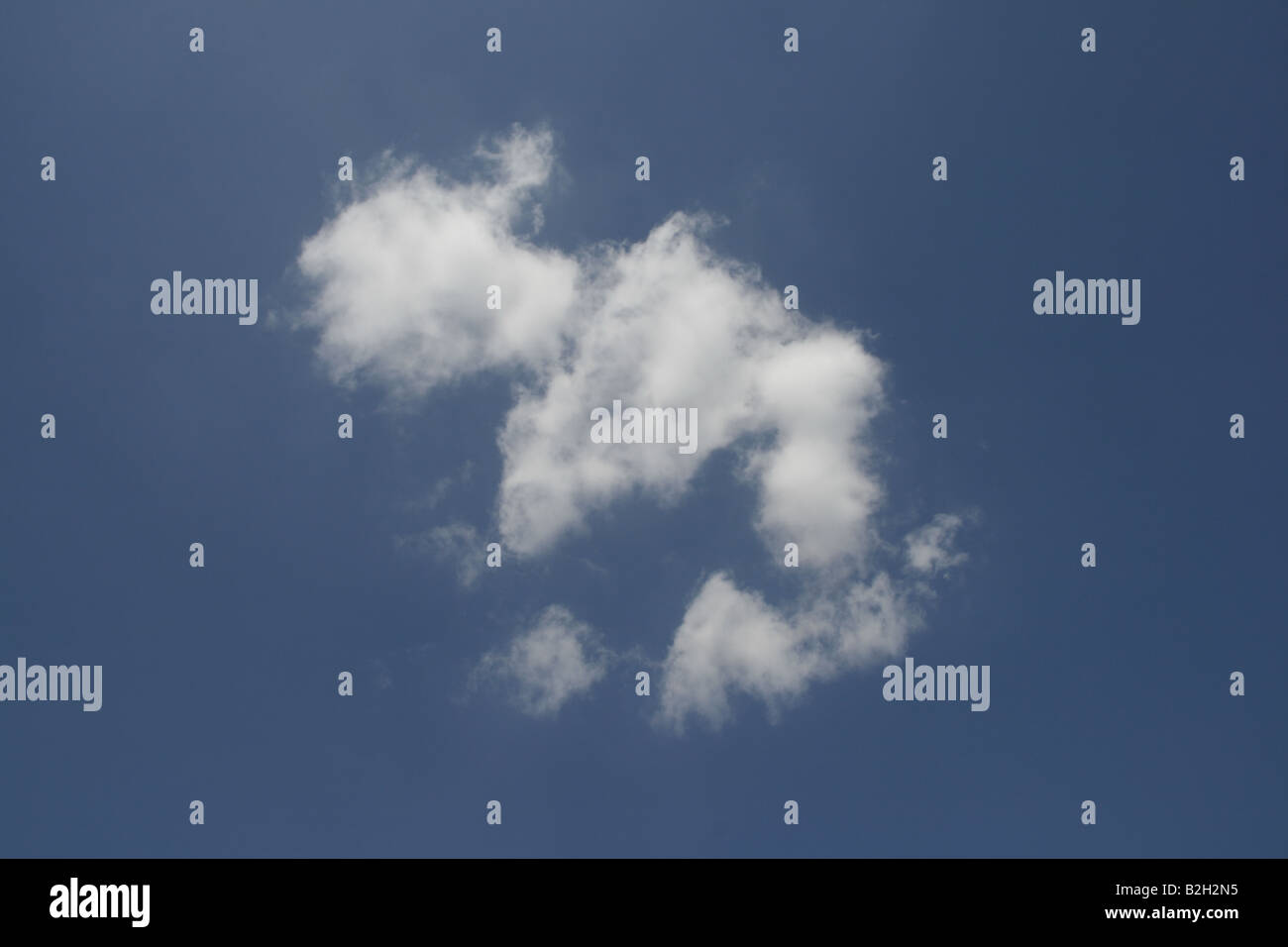 one single cloud in blue sky Stock Photo - Alamy